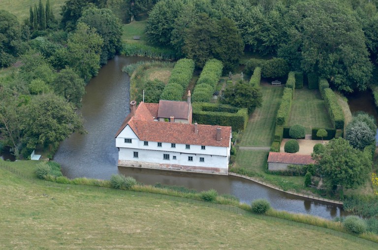 The tale of two Medieval houses #atozchallenge | The Quiet Writer